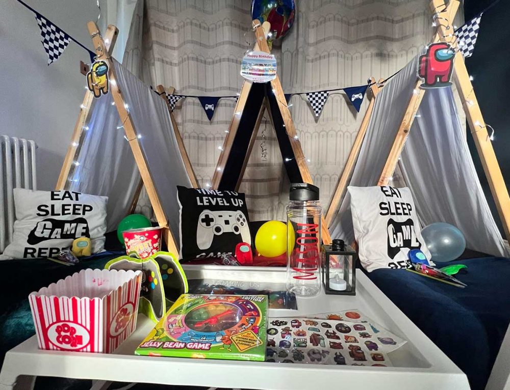 Gaming Tent - Moon Dreamers - Luxury Glampovers